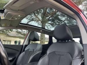 Sarkans Renault Kadjar 2016 Panevēža, ar dzinēja tilpumu 1.60 L un nobraukumu 225 tūkst. km par 7700 €, foto 11 vietnē AUTOMOTO.COM.LV
