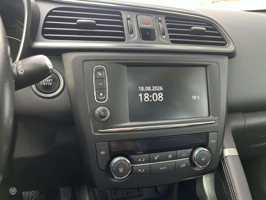 Sarkans Renault Kadjar 2016 Panevēža, ar dzinēja tilpumu 1.60 L un nobraukumu 225 tūkst. km par 7700 €, foto 13 vietnē AUTOMOTO.COM.LV
