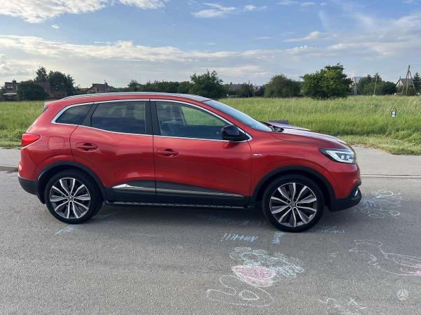 Рено Kadjar 2016 в Каунас на AUTOMOTO.COM.LV Красный Рено Kadjar 2016 в Каунас, объемом двигателя 1.46 л и пробегом 168 тыс. км за 7950 €, фото 11 на AUTOMOTO.COM.LV