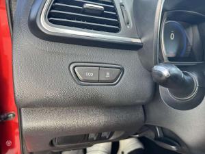 Красный Рено Kadjar 2016 в Каунас, объемом двигателя 1.46 л и пробегом 168 тыс. км за 7950 €, фото 25 на AUTOMOTO.COM.LV