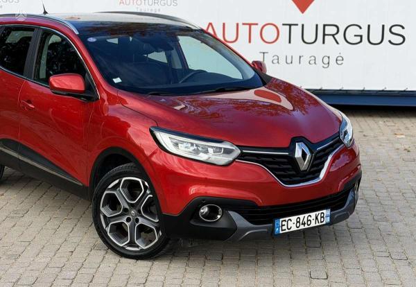 Renault Kadjar 2016 in Taurage on AUTOMOTO.COM.LV Red Renault Kadjar 2016 in Taurage, with an engine capacity of 1.20 L and mileage of 96 thousand km for 7400 €, photo 6 on AUTOMOTO.COM.LV