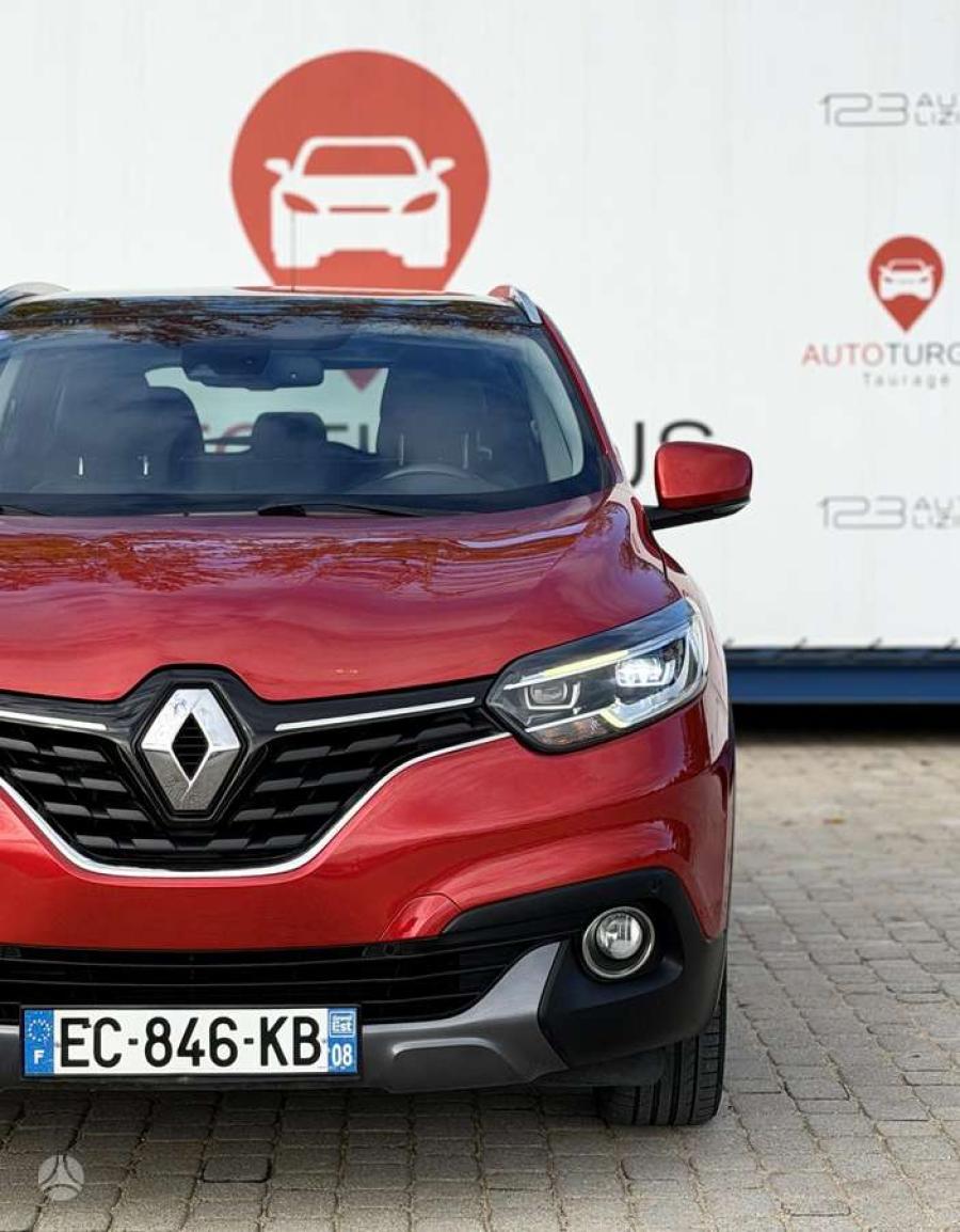Red Renault Kadjar 2016 in Taurage, with an engine capacity of 1.20 L and mileage of 96 thousand km for 7400 €, photo 8 on AUTOMOTO.COM.LV