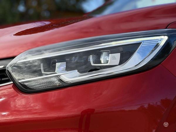 Renault Kadjar 2016 in Taurage on AUTOMOTO.COM.LV Red Renault Kadjar 2016 in Taurage, with an engine capacity of 1.20 L and mileage of 96 thousand km for 7400 €, photo 10 on AUTOMOTO.COM.LV