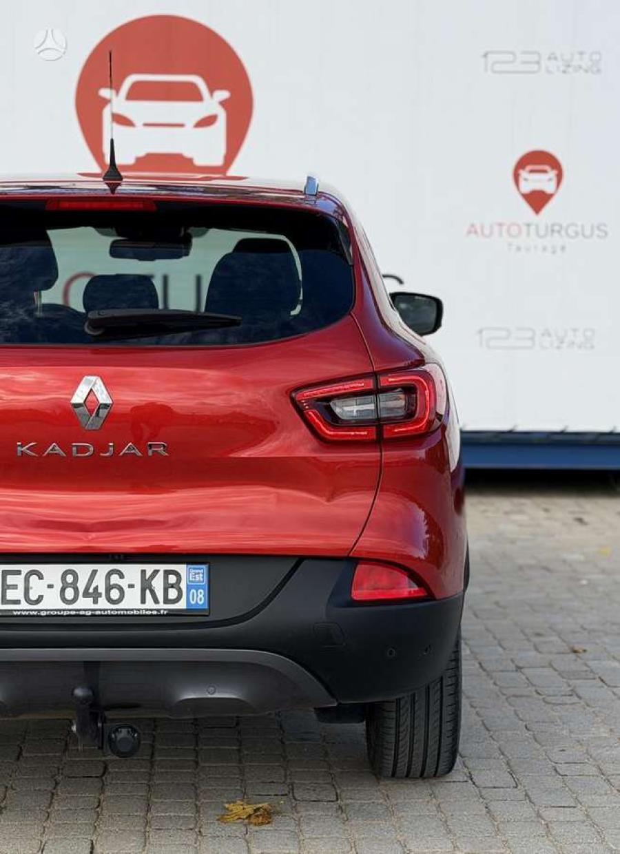 Red Renault Kadjar 2016 in Taurage, with an engine capacity of 1.20 L and mileage of 96 thousand km for 7400 €, photo 24 on AUTOMOTO.COM.LV
