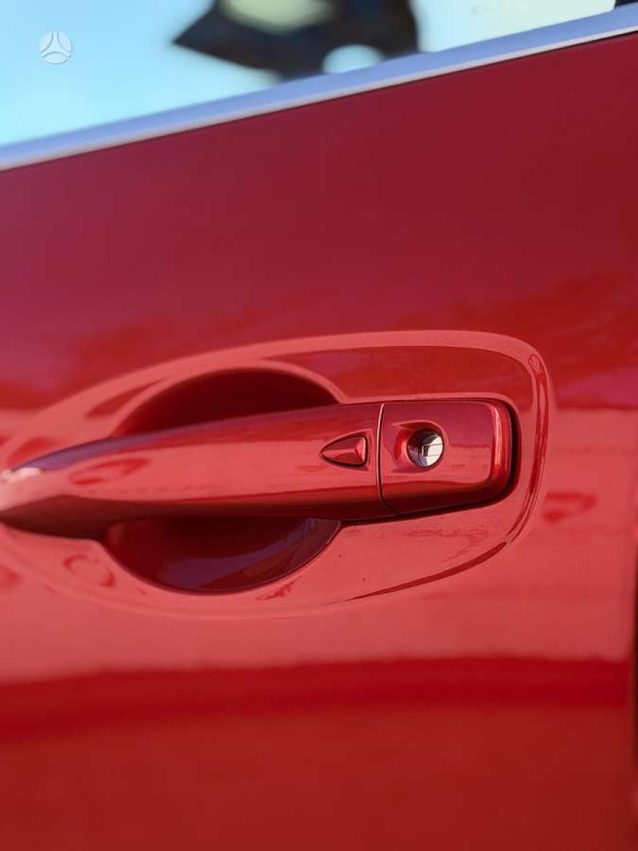Red Renault Kadjar 2016 in Taurage, with an engine capacity of 1.20 L and mileage of 96 thousand km for 7400 €, photo 30 on AUTOMOTO.COM.LV