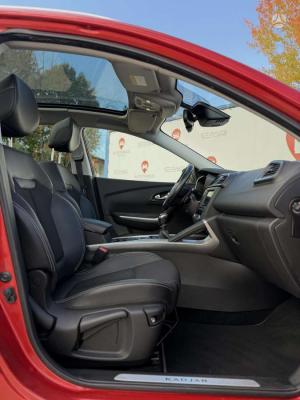 Red Renault Kadjar 2016 in Taurage, with an engine capacity of 1.20 L and mileage of 96 thousand km for 7400 €, photo 35 on AUTOMOTO.COM.LV