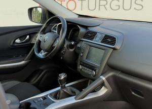 Red Renault Kadjar 2016 in Taurage, with an engine capacity of 1.20 L and mileage of 96 thousand km for 7400 €, photo 36 on AUTOMOTO.COM.LV