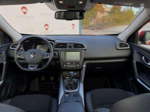 Red Renault Kadjar 2016 in Taurage, with an engine capacity of 1.20 L and mileage of 96 thousand km for 7400 €, photo 43 on AUTOMOTO.COM.LV