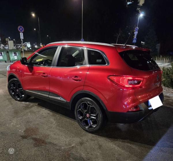 Sarkans Renault Kadjar 2017 Viļņa, ar dzinēja tilpumu 1.20 L un nobraukumu 76 tūkst. km par 11999 €, foto 3 vietnē AUTOMOTO.COM.LV