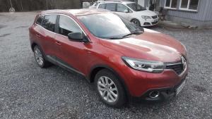 Red Renault Kadjar 2017 in Marijampole, with an engine capacity of 1.46 L and mileage of 193 thousand km for 8300 €, photo 2 on AUTOMOTO.COM.LV
