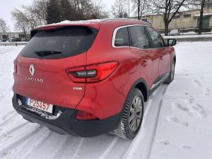 Red Renault Kadjar 2017 in Marijampole, with an engine capacity of 1.46 L and mileage of 194 thousand km for 8200 €, photo 3 on AUTOMOTO.COM.LV
