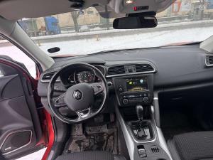 Red Renault Kadjar 2017 in Marijampole, with an engine capacity of 1.46 L and mileage of 194 thousand km for 8200 €, photo 11 on AUTOMOTO.COM.LV