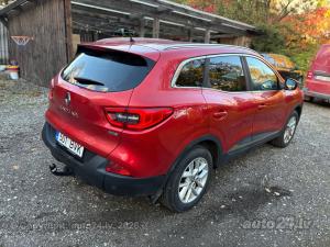 Sarkans Renault Kadjar 2017 Tallina, ar dzinēja tilpumu 1.50 L un nobraukumu 165 tūkst. km par 12000 €, foto 6 vietnē AUTOMOTO.COM.LV