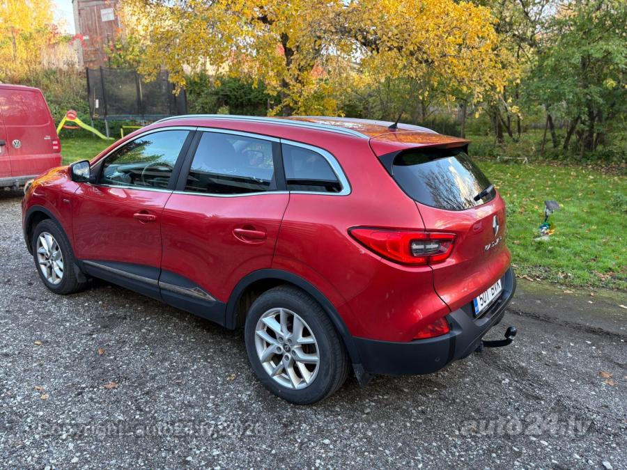 Sarkans Renault Kadjar 2017 Tallina, ar dzinēja tilpumu 1.50 L un nobraukumu 165 tūkst. km par 12000 €, foto 7 vietnē AUTOMOTO.COM.LV