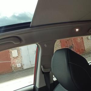 Sarkans Renault Kadjar 2017 Visaginas, ar dzinēja tilpumu 1.20 L un nobraukumu 58 tūkst. km par 12000 €, foto 12 vietnē AUTOMOTO.COM.LV