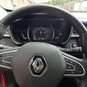 Sarkans Renault Kadjar 2017 Visaginas, ar dzinēja tilpumu 1.20 L un nobraukumu 58 tūkst. km par 12000 €, foto 13 vietnē AUTOMOTO.COM.LV