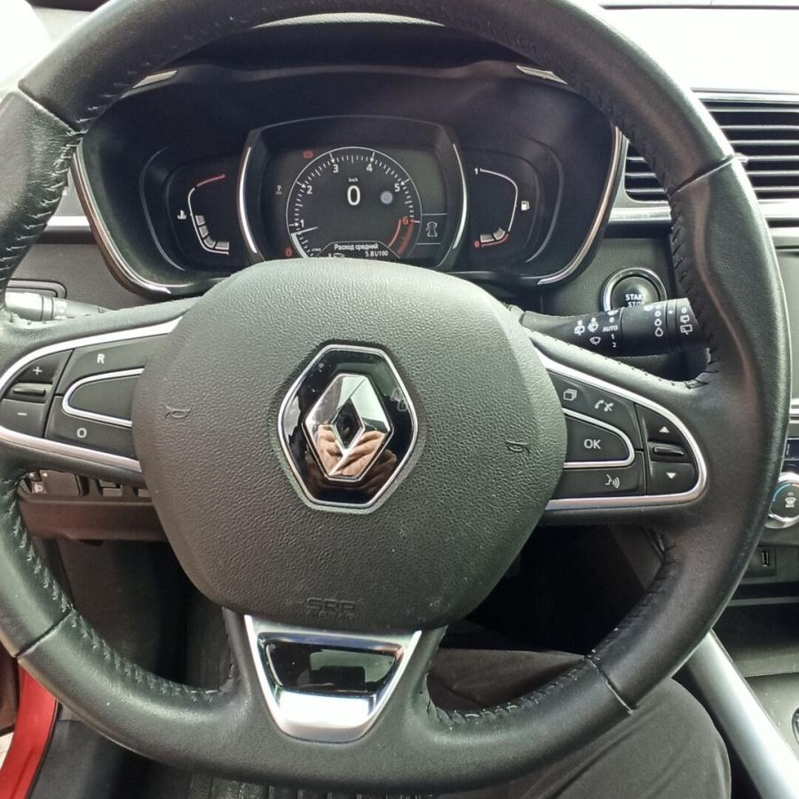 Sarkans Renault Kadjar 2017 Visaginas, ar dzinēja tilpumu 1.20 L un nobraukumu 58 tūkst. km par 12000 €, foto 14 vietnē AUTOMOTO.COM.LV