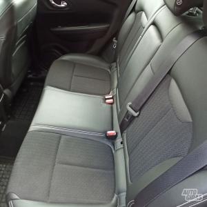 Sarkans Renault Kadjar 2017 Visaginas, ar dzinēja tilpumu 1.20 L un nobraukumu 58 tūkst. km par 12000 €, foto 19 vietnē AUTOMOTO.COM.LV