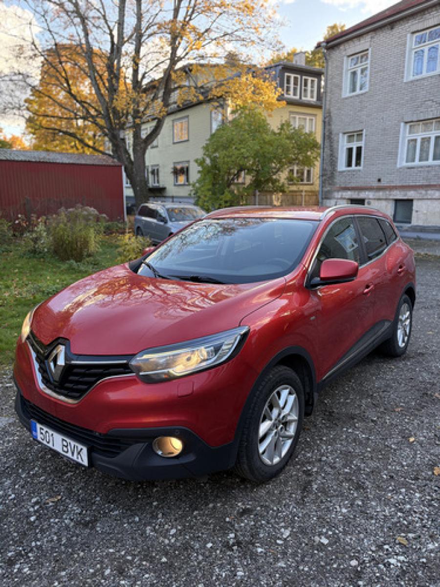 Sarkans Renault Kadjar 2017 Tallina, ar dzinēja tilpumu 1.50 L un nobraukumu 167 tūkst. km par 10999 €, foto 3 vietnē AUTOMOTO.COM.LV