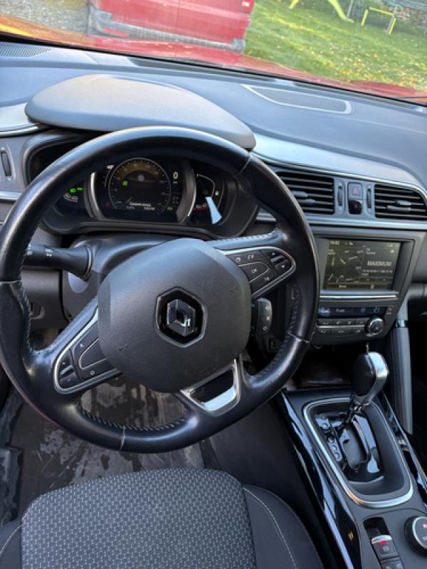Красный Рено Kadjar 2017 в Таллин, объемом двигателя 1.50 л и пробегом 167 тыс. км за 10999 €, фото 7 на AUTOMOTO.COM.LV