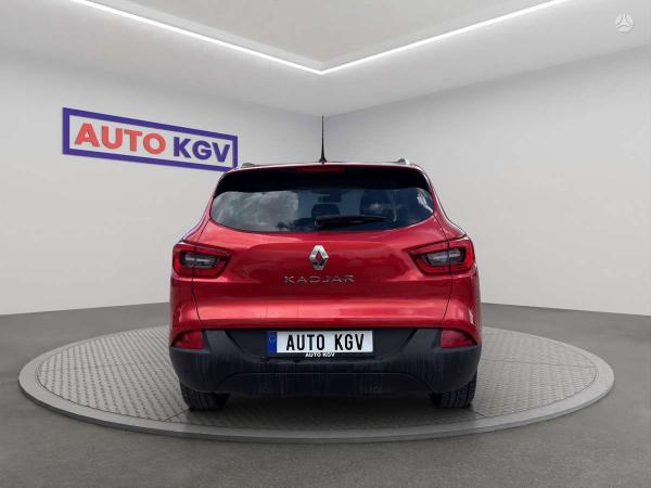 Sarkans Renault Kadjar 2017 Kauņa, ar dzinēja tilpumu 1.20 L un nobraukumu 124 tūkst. km par 8499 €, foto 4 vietnē AUTOMOTO.COM.LV