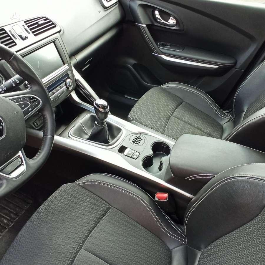 Sarkans Renault Kadjar 2017 Visaginas, ar dzinēja tilpumu 1.20 L un nobraukumu 58 tūkst. km par 10500 €, foto 14 vietnē AUTOMOTO.COM.LV