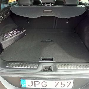 Sarkans Renault Kadjar 2017 Visaginas, ar dzinēja tilpumu 1.20 L un nobraukumu 58 tūkst. km par 10500 €, foto 15 vietnē AUTOMOTO.COM.LV
