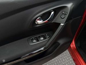 Красный Рено Kadjar 2017 в Каунас, объемом двигателя 1.20 л и пробегом 124 тыс. км за 8499 €, фото 14 на AUTOMOTO.COM.LV