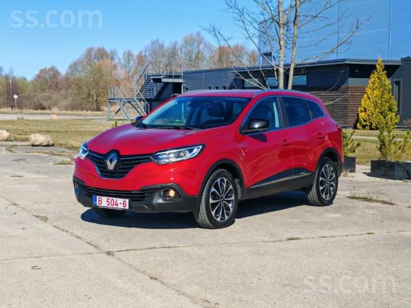 Sarkans Renault Kadjar 2018 Ogre, ar dzinēja tilpumu 1.20 L un nobraukumu 113 tūkst. km par 10790 €, foto 1 vietnē AUTOMOTO.COM.LV