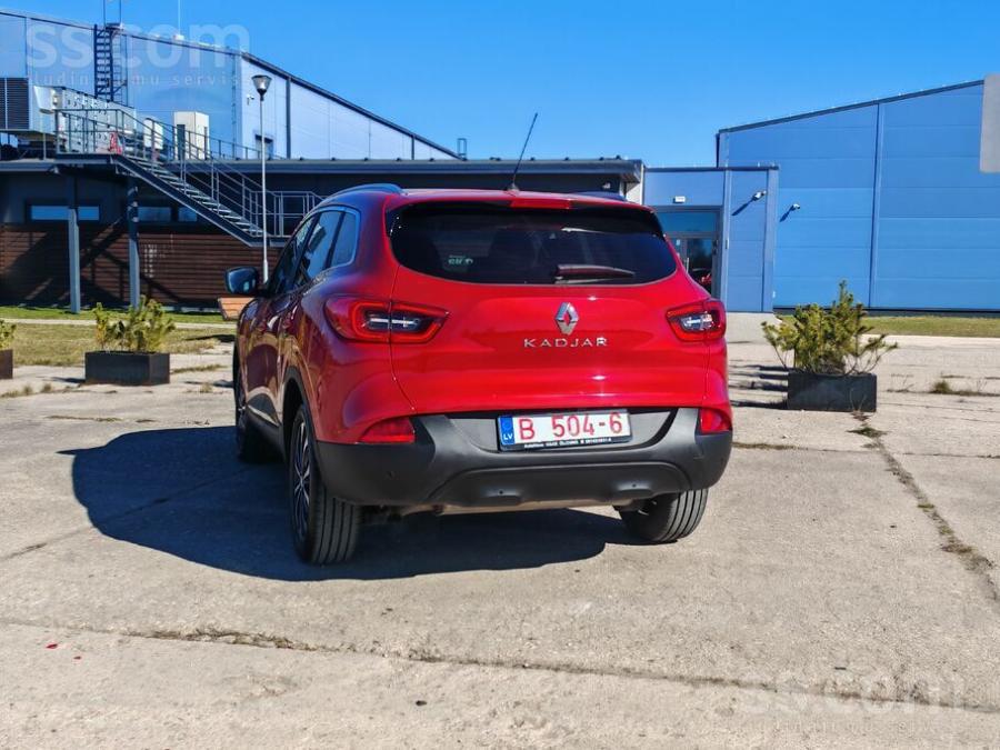 Sarkans Renault Kadjar 2018 Ogre, ar dzinēja tilpumu 1.20 L un nobraukumu 113 tūkst. km par 10790 €, foto 9 vietnē AUTOMOTO.COM.LV