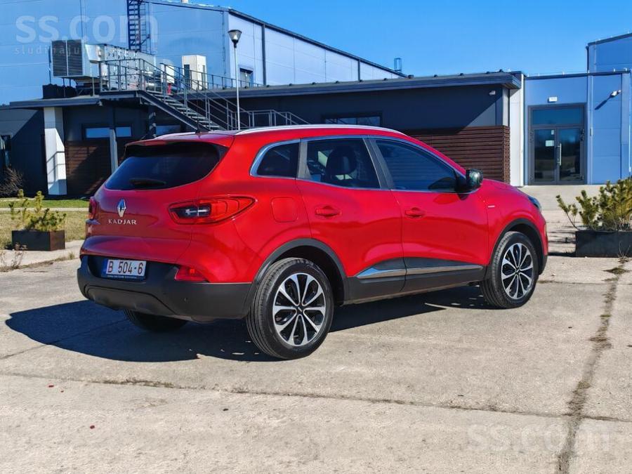 Sarkans Renault Kadjar 2018 Ogre, ar dzinēja tilpumu 1.20 L un nobraukumu 113 tūkst. km par 10790 €, foto 12 vietnē AUTOMOTO.COM.LV