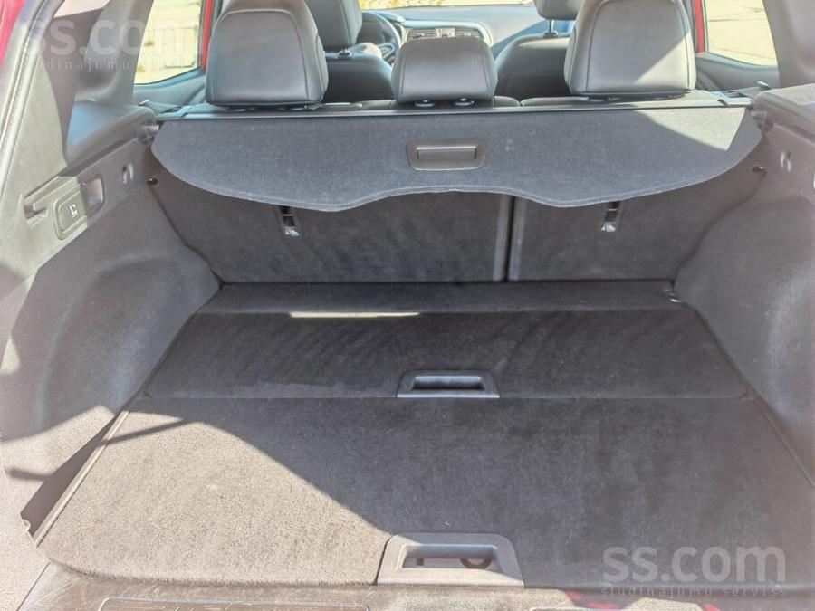 Sarkans Renault Kadjar 2018 Ogre, ar dzinēja tilpumu 1.20 L un nobraukumu 113 tūkst. km par 10790 €, foto 22 vietnē AUTOMOTO.COM.LV