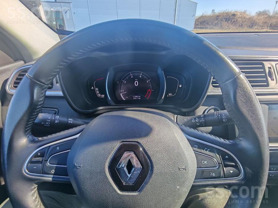 Sarkans Renault Kadjar 2018 Ogre, ar dzinēja tilpumu 1.20 L un nobraukumu 113 tūkst. km par 10790 €, foto 28 vietnē AUTOMOTO.COM.LV