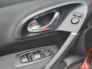 Sarkans Renault Kadjar 2018 Šauļi, ar dzinēja tilpumu 1.20 L un nobraukumu 85 tūkst. km par 9499 €, foto 20 vietnē AUTOMOTO.COM.LV