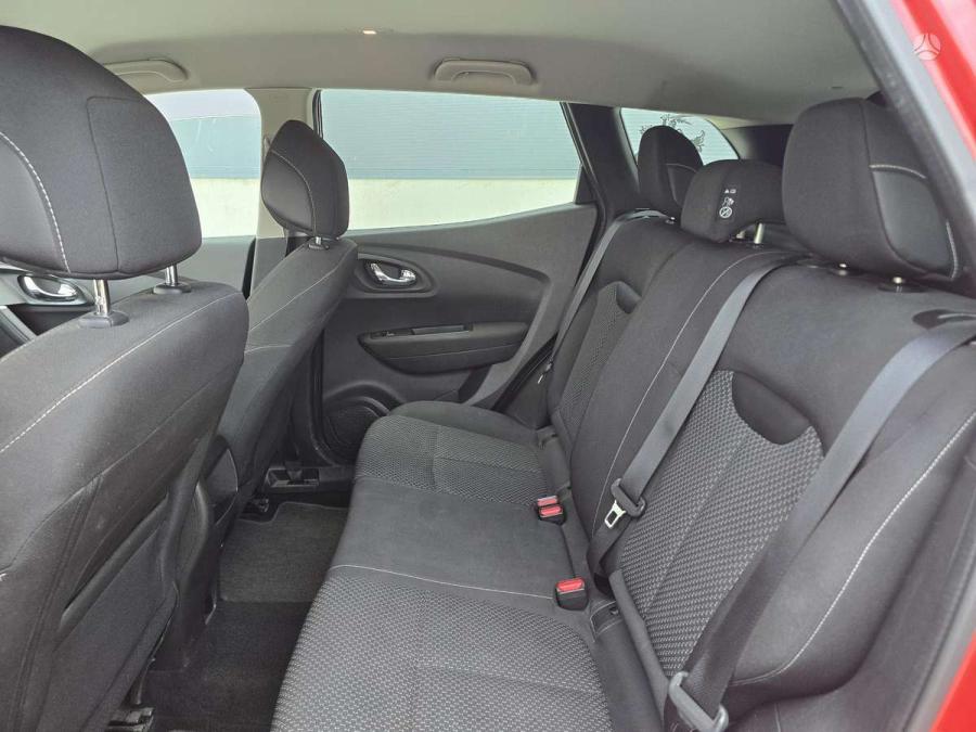 Sarkans Renault Kadjar 2018 Šauļi, ar dzinēja tilpumu 1.20 L un nobraukumu 85 tūkst. km par 9250 €, foto 16 vietnē AUTOMOTO.COM.LV