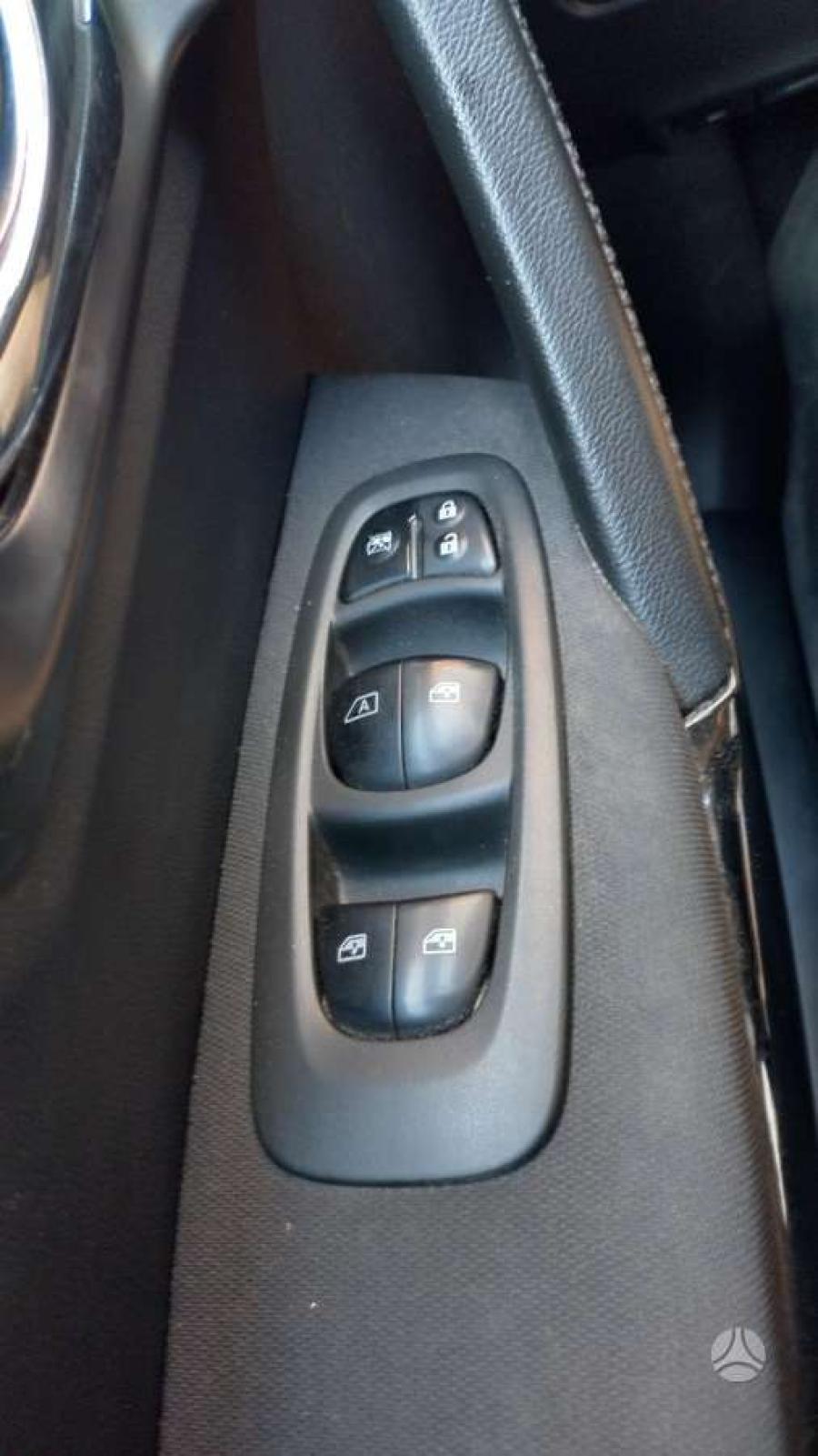 Красный Рено Kadjar 2018 в Паневежис, объемом двигателя 1.20 л и пробегом 128 тыс. км за 9600 €, фото 21 на AUTOMOTO.COM.LV