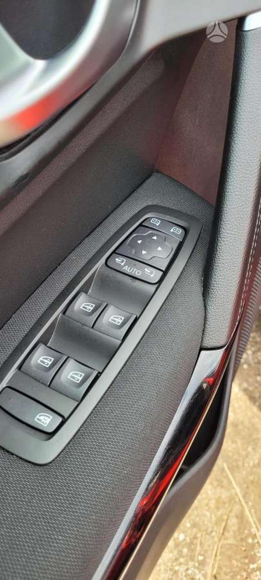 Red Renault Kadjar 2019 in Plunge, with an engine capacity of 1.33 L and mileage of 181 thousand km for 8600 €, photo 15 on AUTOMOTO.COM.LV