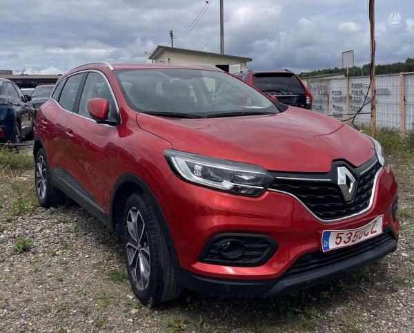Red Renault Kadjar 2020 in Vilnius, with an engine capacity of 1.46 L and mileage of 187 thousand km for 9100 €, photo 1 on AUTOMOTO.COM.LV