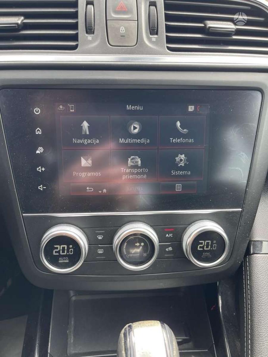 Red Renault Kadjar 2020 in Vilnius, with an engine capacity of 1.46 L and mileage of 187 thousand km for 9100 €, photo 17 on AUTOMOTO.COM.LV