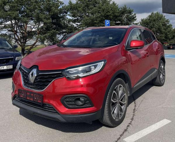 Red Renault Kadjar 2020 in Vilnius, with an engine capacity of 1.46 L and mileage of 187 thousand km for 8800 €, photo 1 on AUTOMOTO.COM.LV