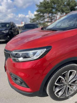 Sarkans Renault Kadjar 2020 Viļņa, ar dzinēja tilpumu 1.46 L un nobraukumu 187 tūkst. km par 8800 €, foto 11 vietnē AUTOMOTO.COM.LV