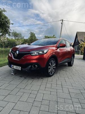 Red Renault Kadjar 2015 in Kuldiga, with an engine capacity of 1.50 L and mileage of 228 thousand km for 7900 €, photo  on AUTOMOTO.COM.LV
