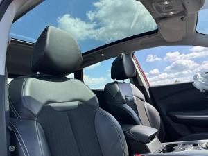 Sarkans Renault Kadjar 2015 Kauņa, ar dzinēja tilpumu 1.60 L un nobraukumu 118 tūkst. km par 5550 €, foto 10 vietnē AUTOMOTO.COM.LV