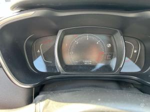 Sarkans Renault Kadjar 2015 Kauņa, ar dzinēja tilpumu 1.60 L un nobraukumu 118 tūkst. km par 5550 €, foto 11 vietnē AUTOMOTO.COM.LV