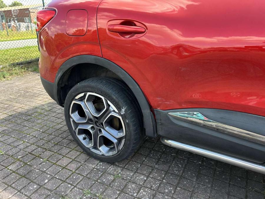 Sarkans Renault Kadjar 2015 Kauņa, ar dzinēja tilpumu 1.60 L un nobraukumu 118 tūkst. km par 5550 €, foto 16 vietnē AUTOMOTO.COM.LV