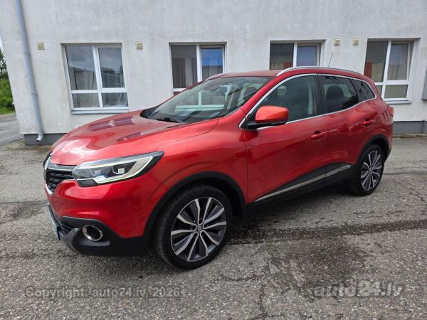 Sarkans Renault Kadjar 2016 Tallina, ar dzinēja tilpumu 1.20 L un nobraukumu 103 tūkst. km par 8900 €, foto 1 vietnē AUTOMOTO.COM.LV