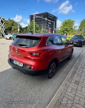 Red Renault Kadjar 2016 in Tallinn, with an engine capacity of 1.50 L and mileage of 191 thousand km for 8990 €, photo 6 on AUTOMOTO.COM.LV
