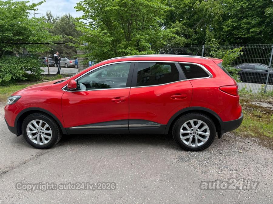 Red Renault Kadjar 2017 in Tallinn, with an engine capacity of 1.20 L and mileage of 79 thousand km for 11000 €, photo 1 on AUTOMOTO.COM.LV