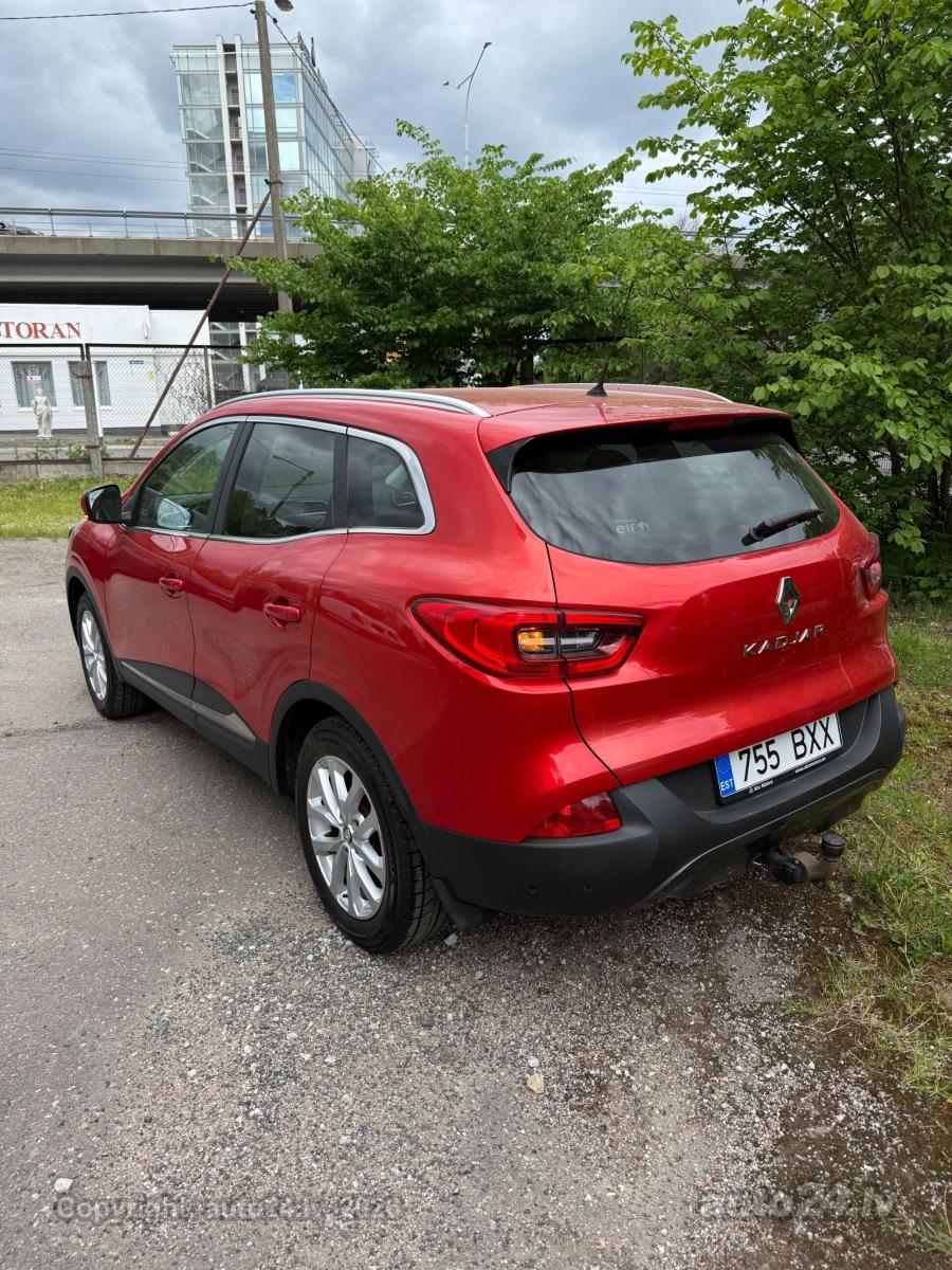 Red Renault Kadjar 2017 in Tallinn, with an engine capacity of 1.20 L and mileage of 79 thousand km for 11000 €, photo 4 on AUTOMOTO.COM.LV