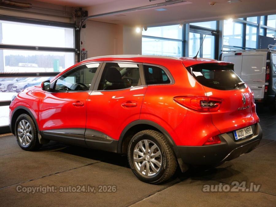 Red Renault Kadjar 2017 in Tallinn, with an engine capacity of 1.20 L and mileage of 55 thousand km for 12490 €, photo 6 on AUTOMOTO.COM.LV